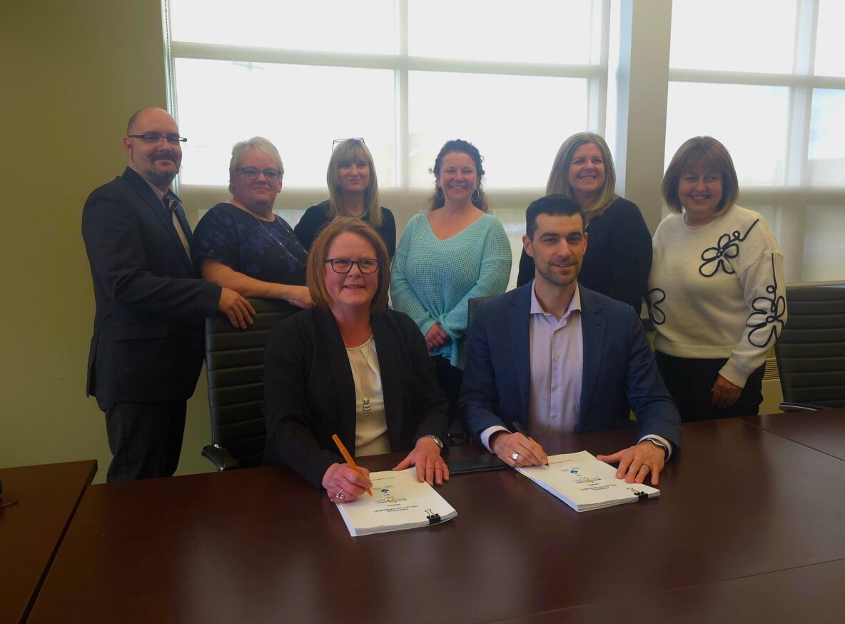 NB Nursing Home Workers Sign New Collective Agreement | CUPE New Brunswick